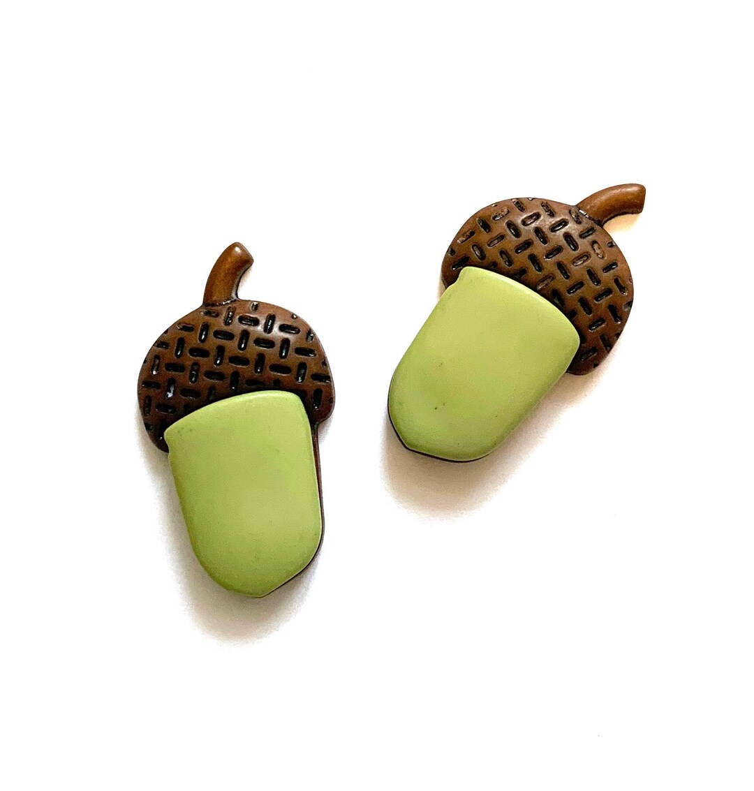 SALE Autumn Acorn Buttons Galore Oak Trees Camping Shank Back 133 C - Etsy