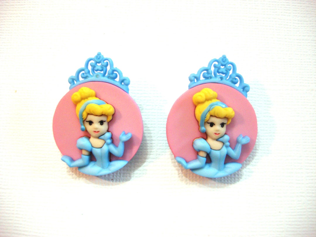 Disney Cinderella Buttons Cameo Style the Princesses Shank Back Licensed Jesse James Dress It up ...