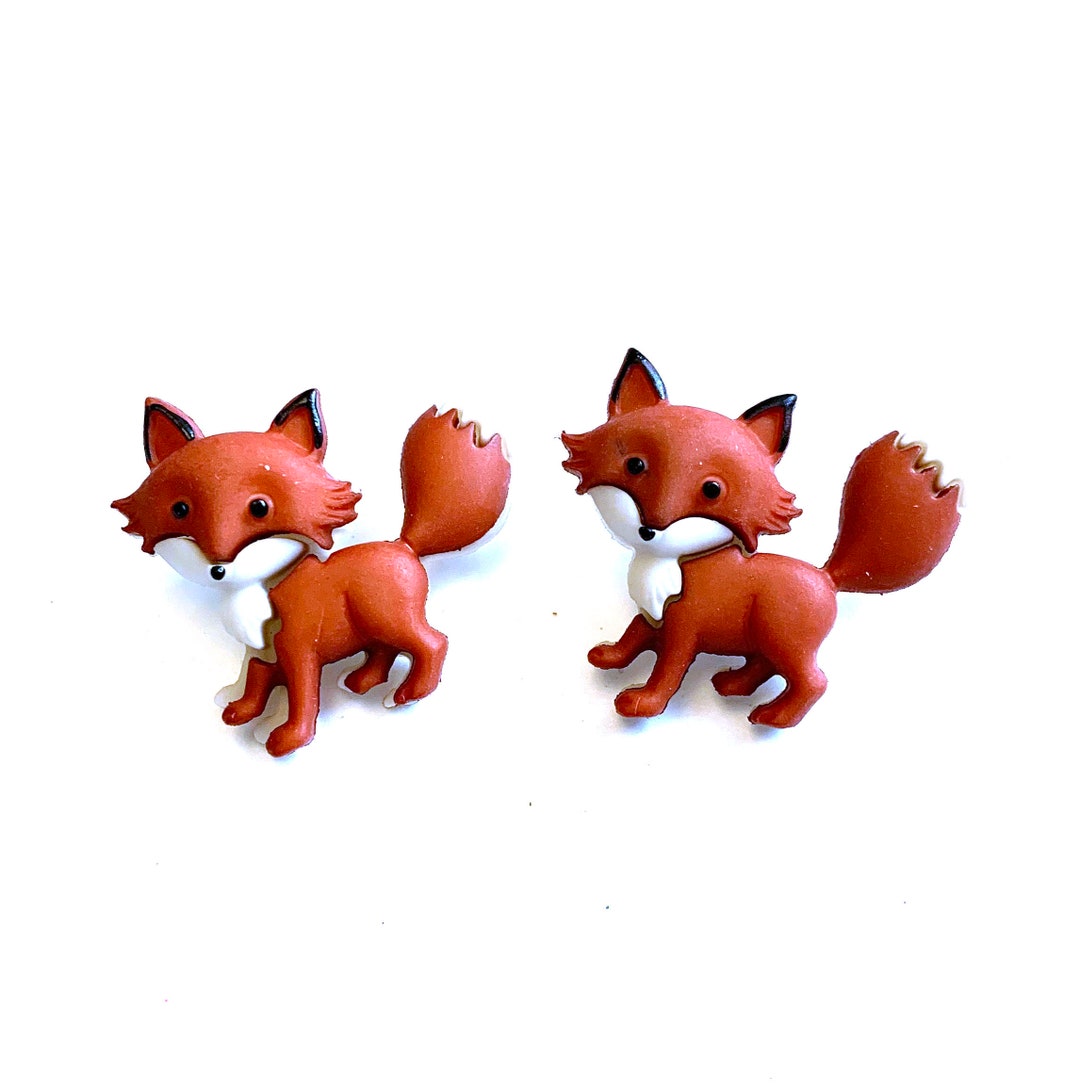 Fox Button Shank Flat Back Choice Jesse Dress It up Outfoxed STANDING ...
