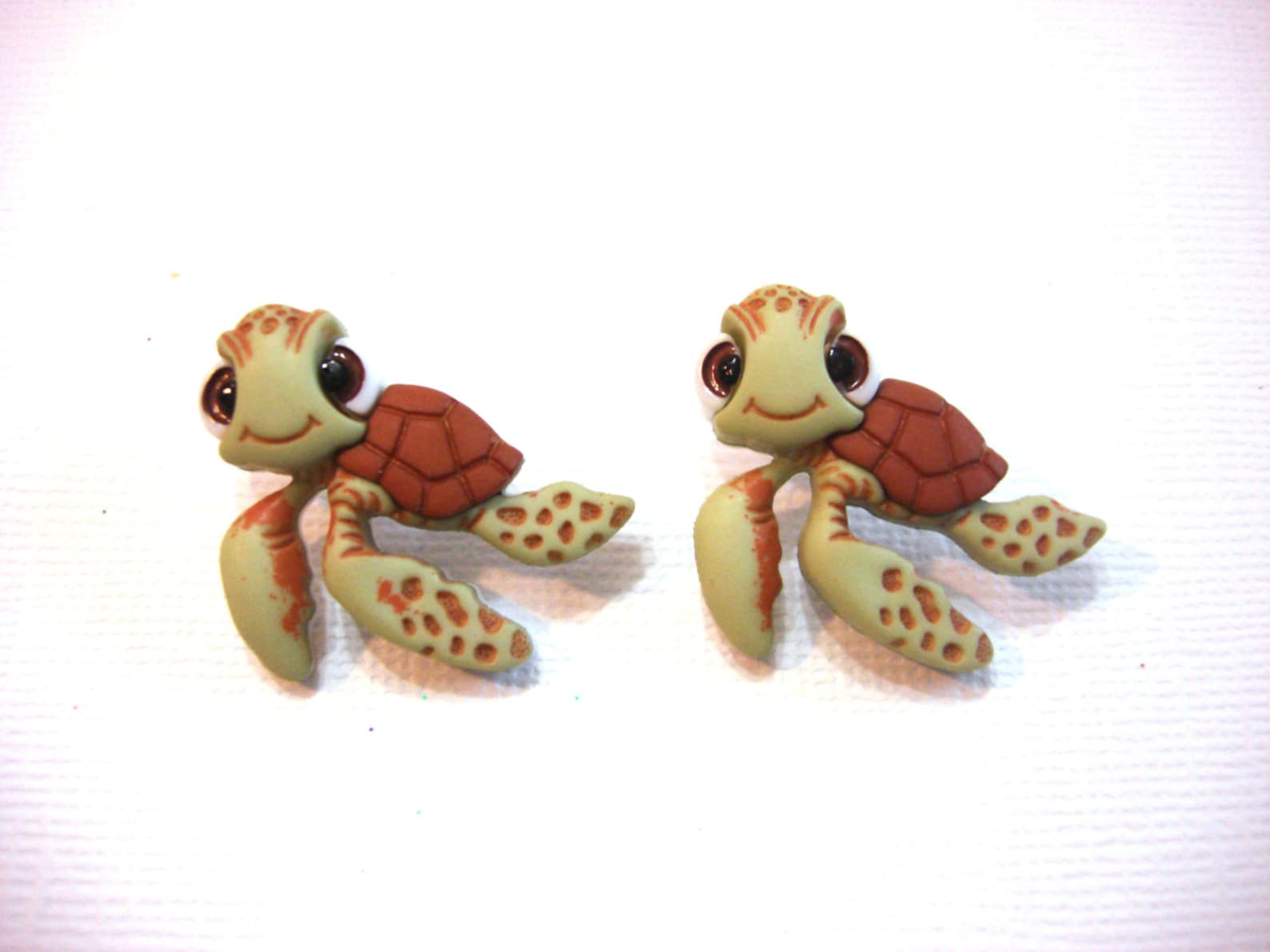 Disney Squirt Turtle Button Shank Flat Back Licensed Dress It up ...
