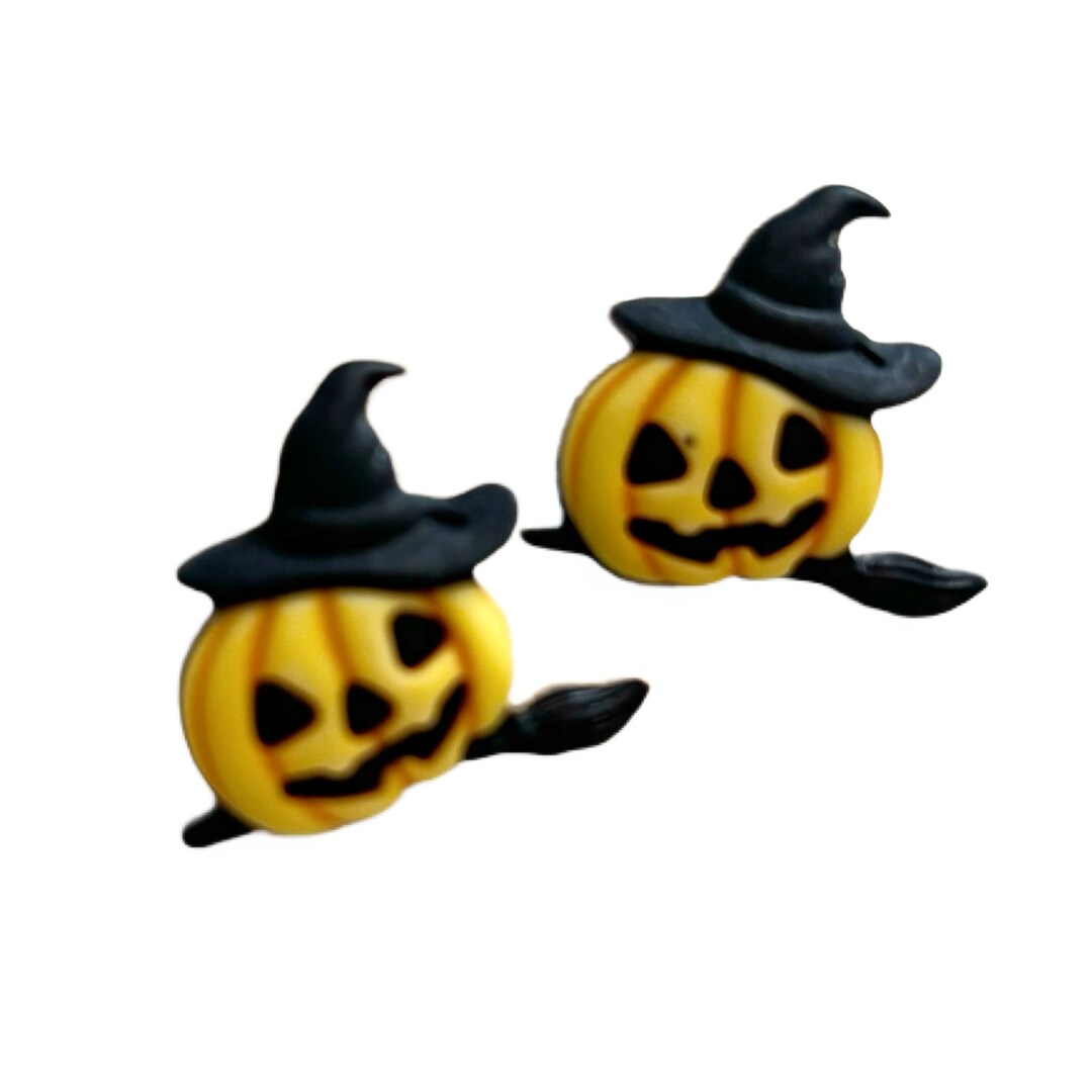 Jack O Lantern Buttons Galore Carved Pumpkin Witch Hat Broom 3D Shank ...