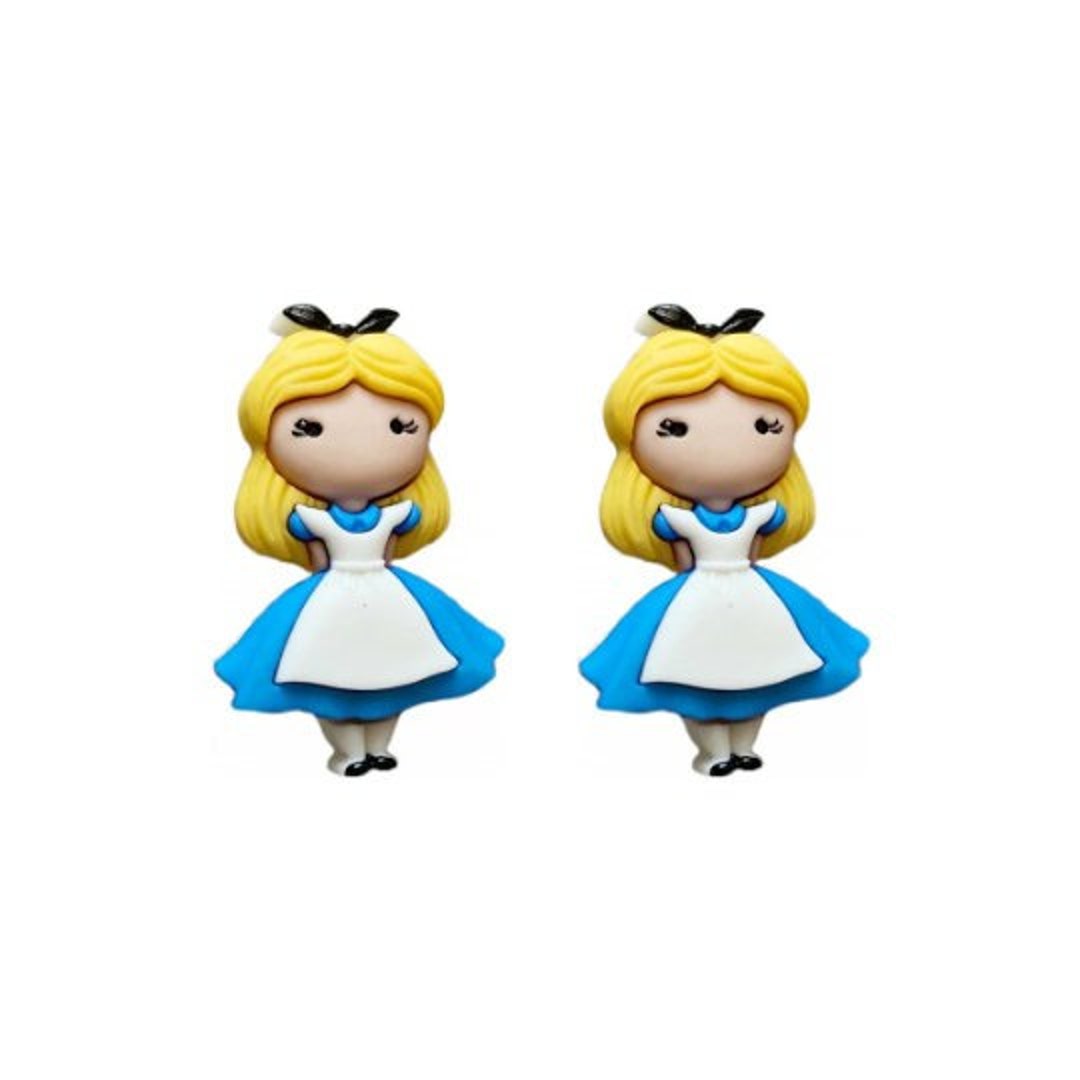 Disney Alice in Wonderland Buttons Set of 2 Shank Back Jesse James ...