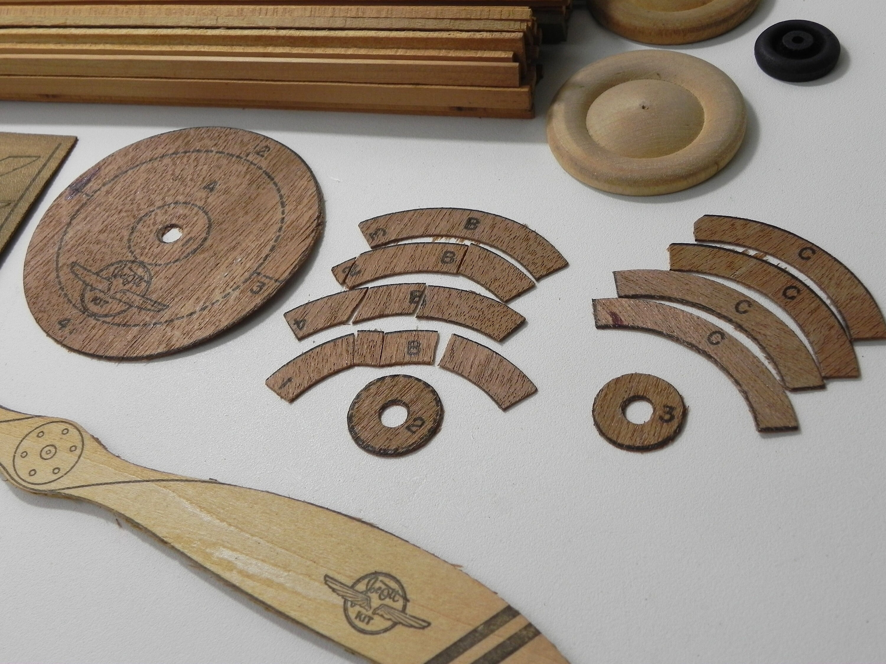 Vintage Joe Ott 4002 Ott-o-former Curtiss O-52 Pursuit Series Model Kit ...