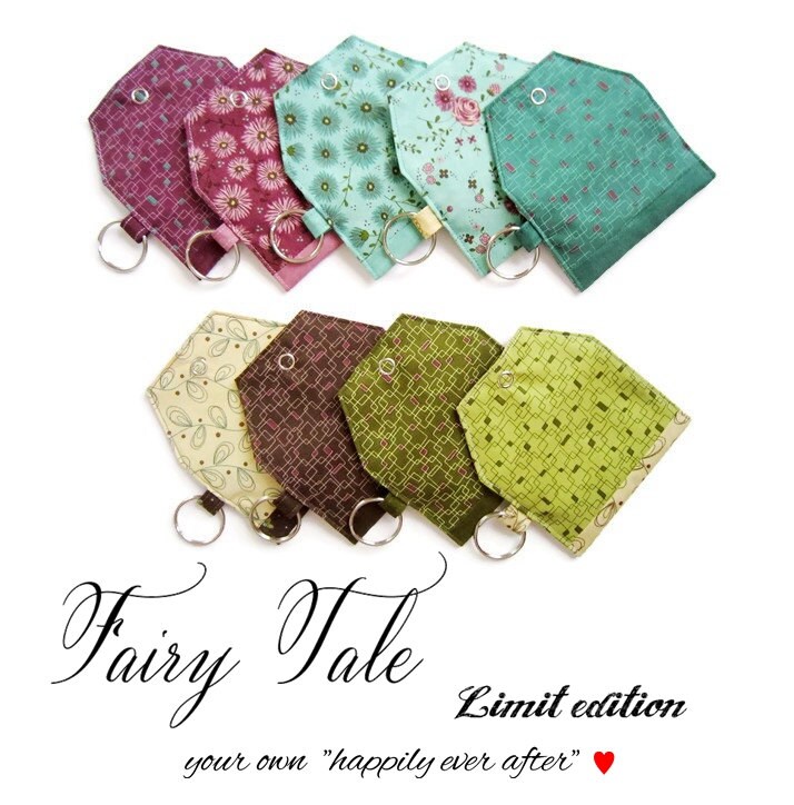 Mini Key Chain Wallet/ Simple ID Key Chain Pouch / Business | Etsy