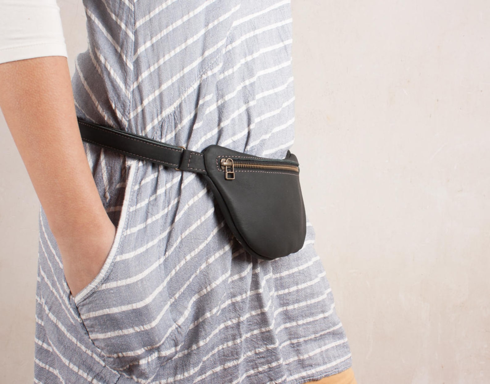 Small Leather Fanny Pack, Women Waist Bag, Small Fanny Pack, Handmade ...