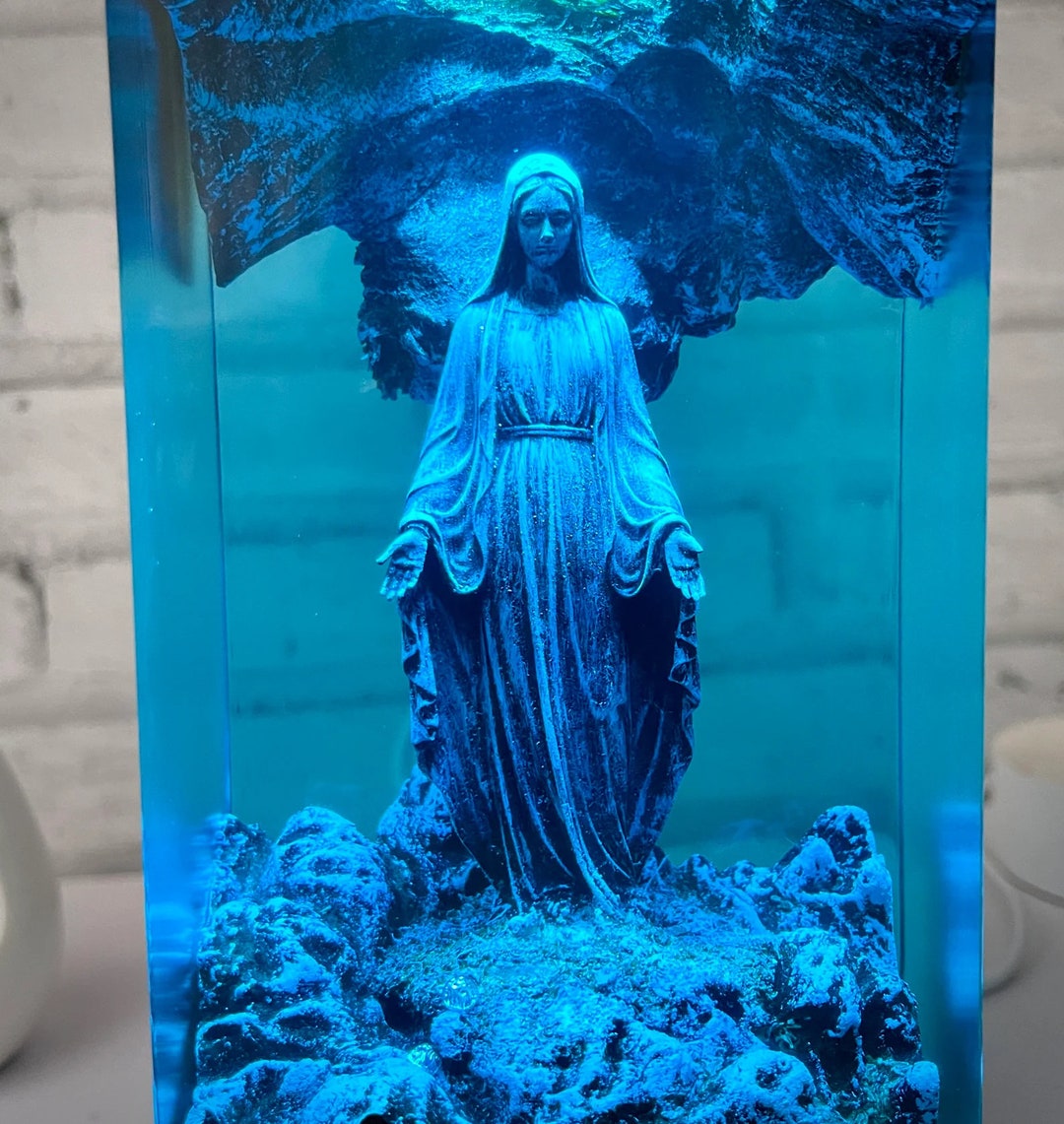 Blessed Mother Resin Wood Lamp,virgin Mary, Christian Art,christian ...