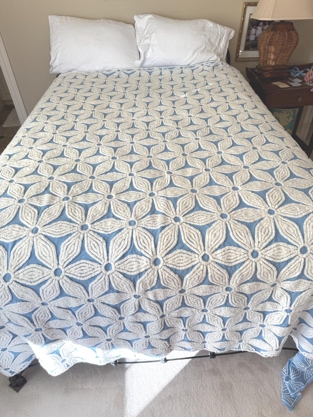 Wonderful Hoffman Cornflower Blue Chenille Bedspread, 94