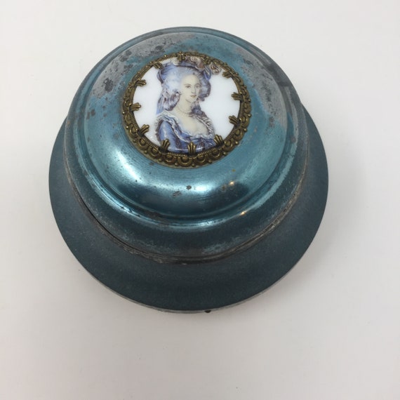 Vintage 1910 Edwardian Blue Metal Powder Box with Por… - Gem