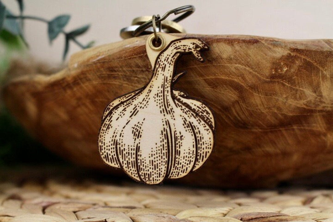 Aesthetic Garlic Keychain Garlic Girl Engraved Wooden Keychain - Etsy