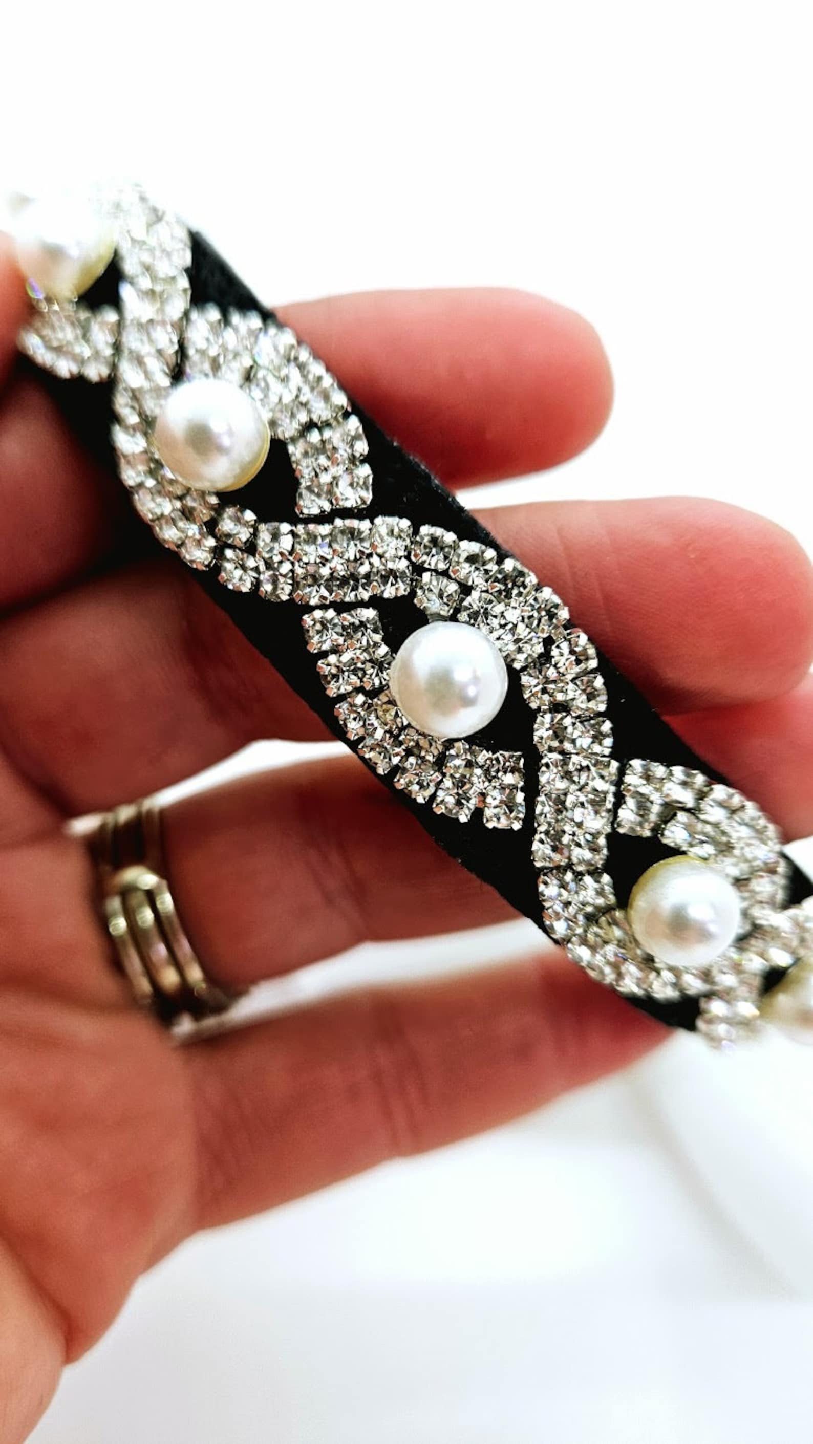 Pearl Rhinestone Dog Collar: Small Dog Pearl Collar; Pretty Dog Collars ...