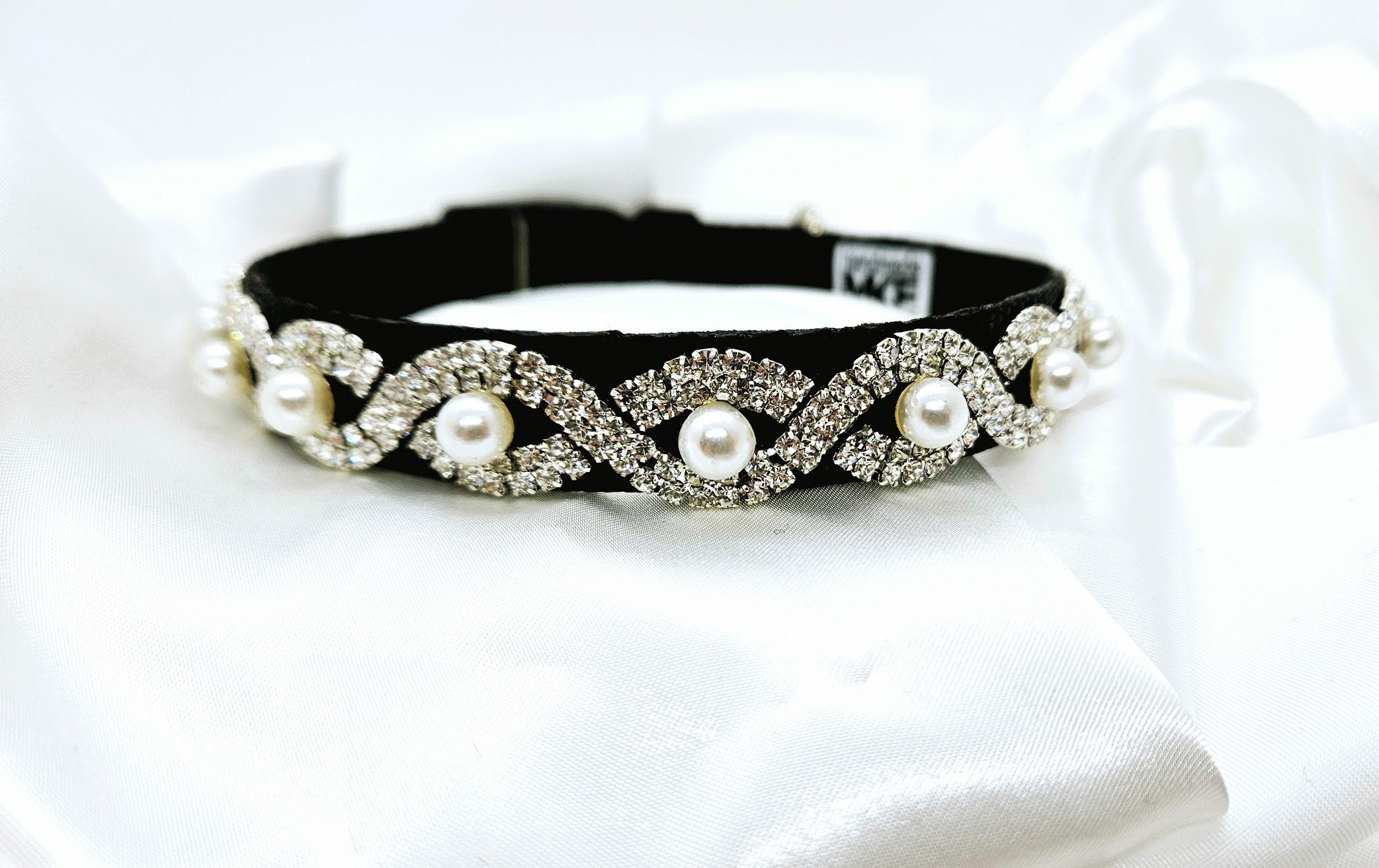 Pearl Rhinestone Dog Collar: Small Dog Pearl Collar; Pretty Dog Collars ...
