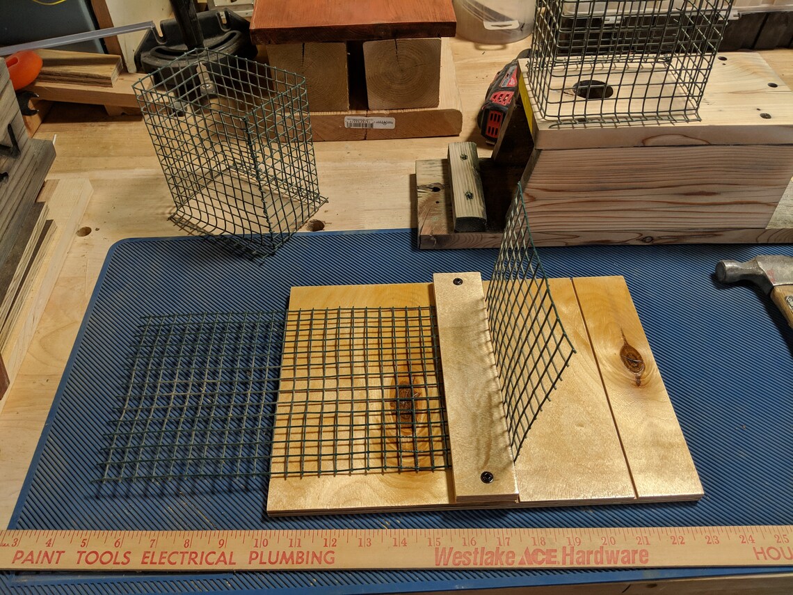 Noel Guard- Jig to Make Your Own (9" X 13" X 0.5") - Etsy