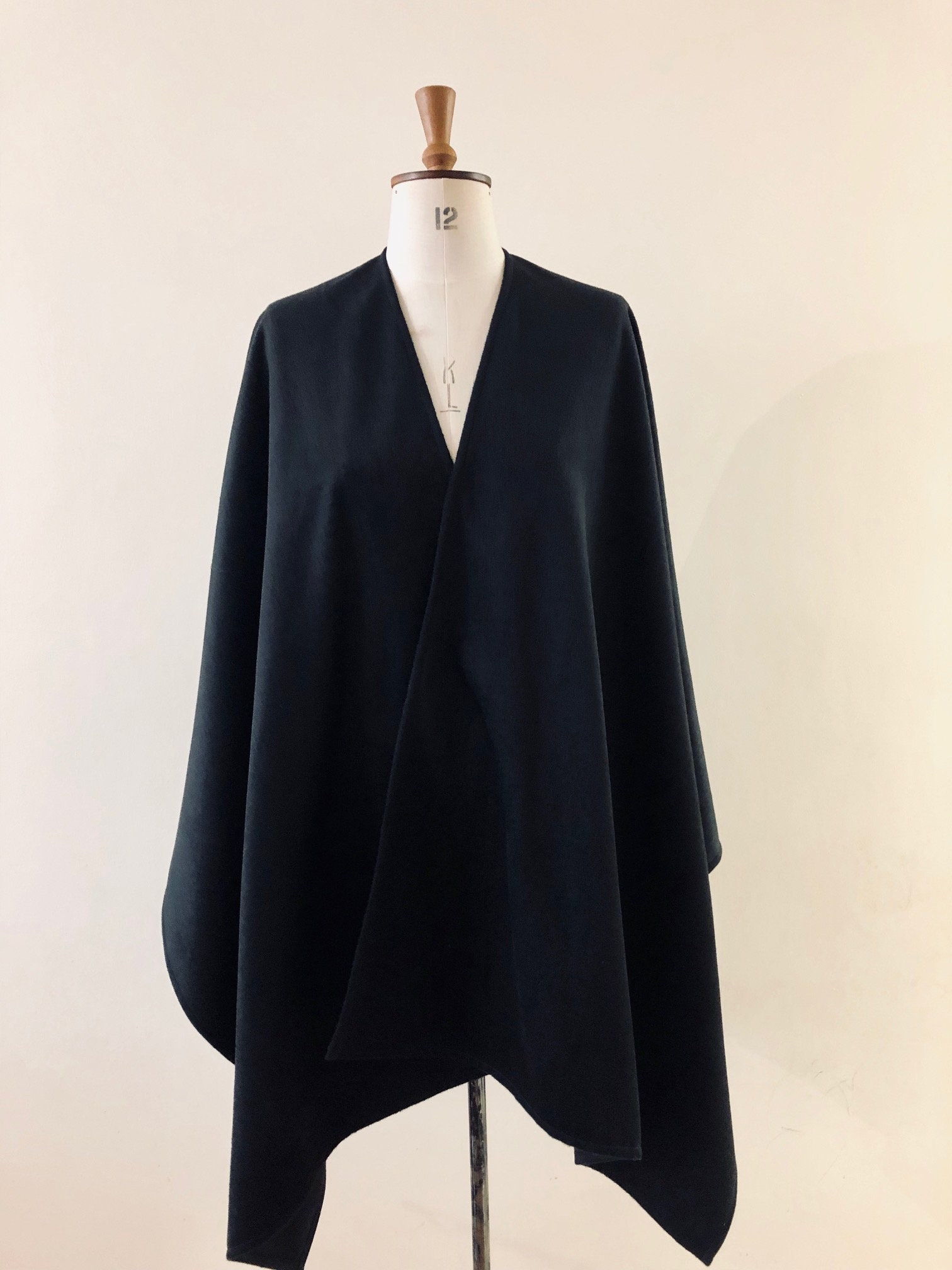 Black Wool Cape Plus Size Mens Capes Oversized Winter - Etsy UK