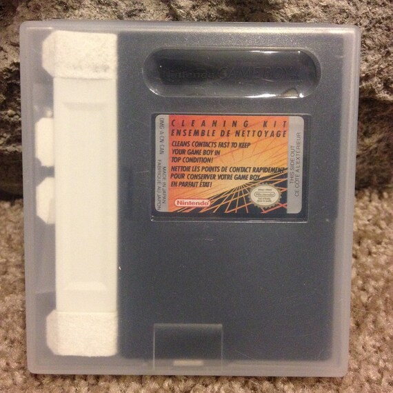 Help me identify this weird-looking game : r/Gameboy