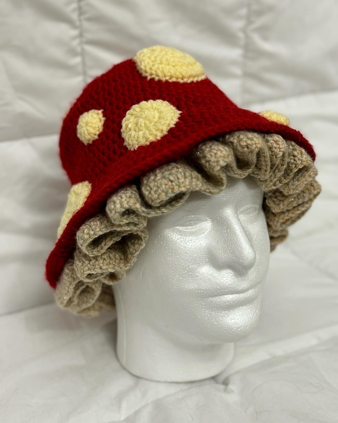 Red Mushroom Bucket Hat: Variation 1 - Etsy