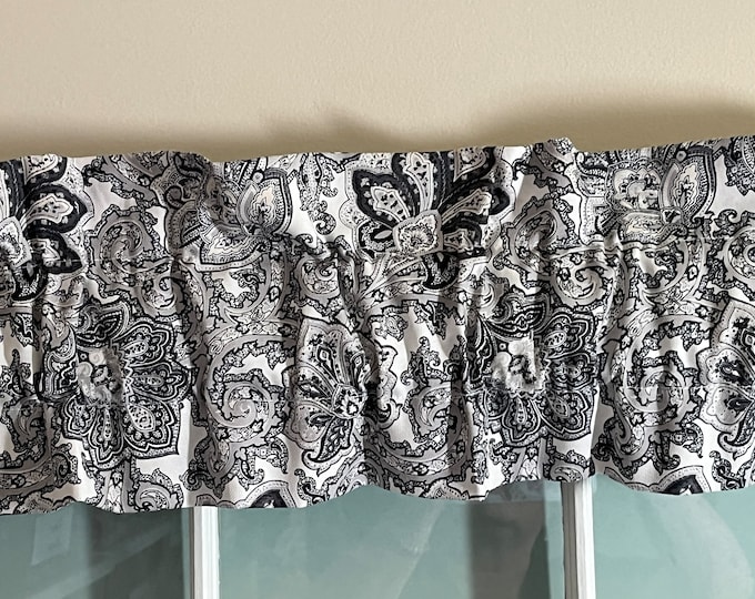 Black Gray White Paisley Sleeve Valance ~ Sleeve Valances Are 42" Wide ...