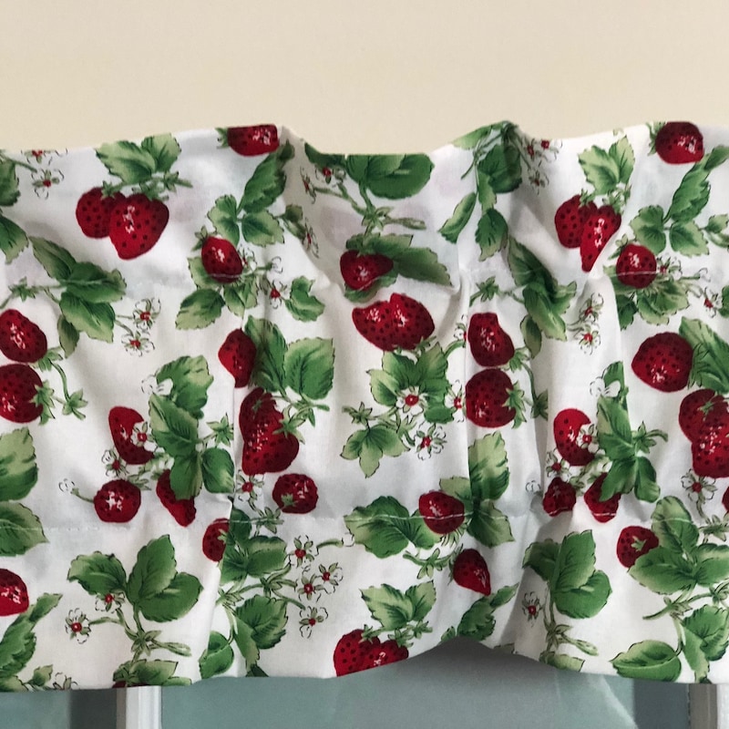 Strawberry Kitchen - Etsy