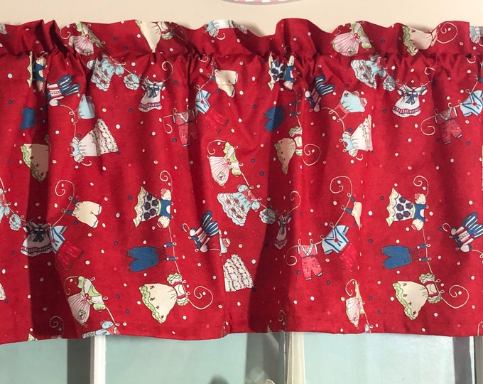 Vintage Red Laundry Clothes Line Valance ~ 42 Inches Wide ~ - Etsy