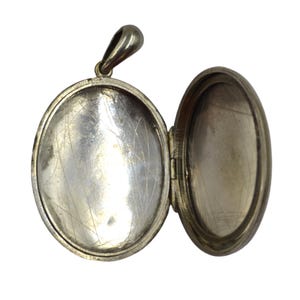 Large Sterling Silver Victorian Locket Engraved With Birds - Etsy