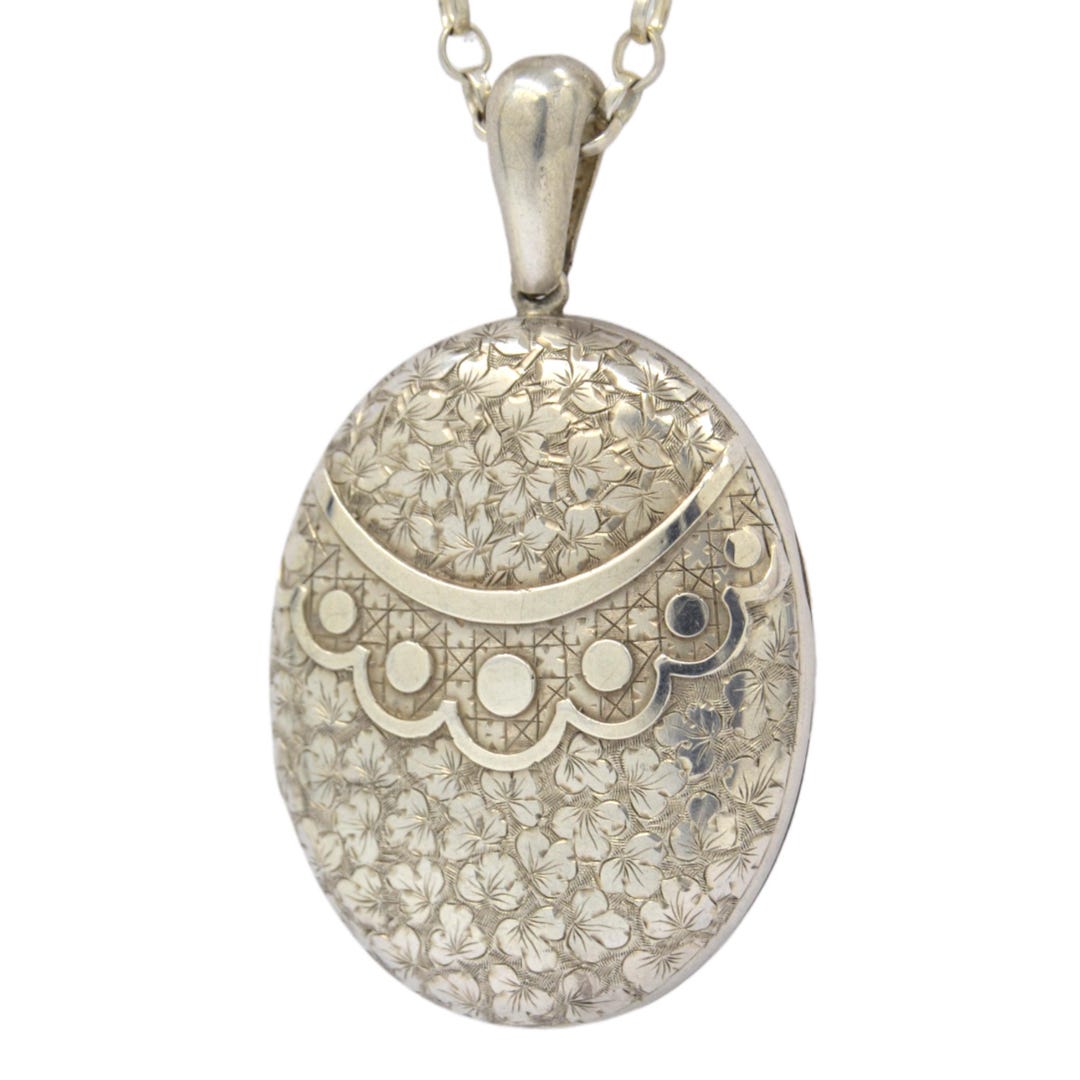 Large Sterling Silver Victorian Locket Necklace on A Chain - Etsy