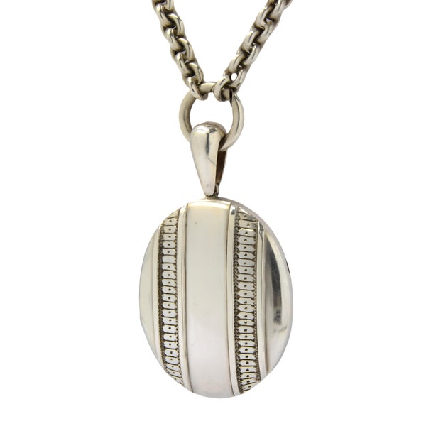 Victorian Locket - Etsy