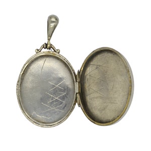 Large Sterling Silver Victorian Locket Necklace - Etsy