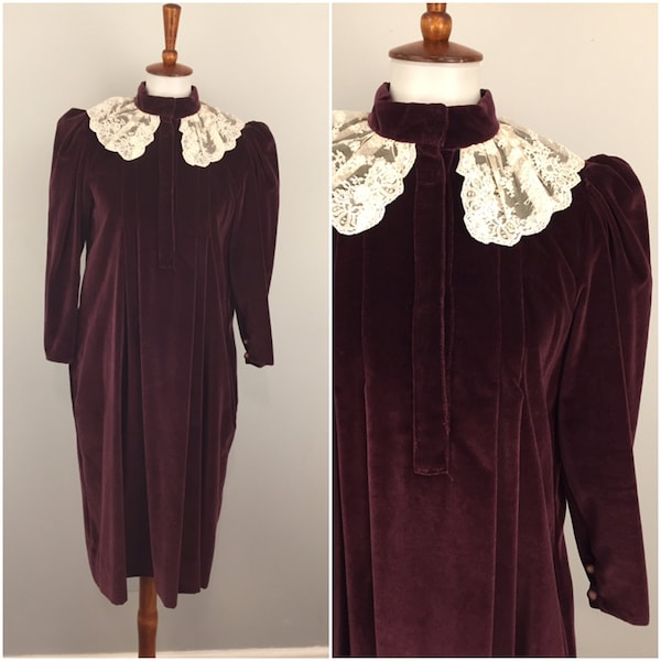 Caroling Costume - Etsy