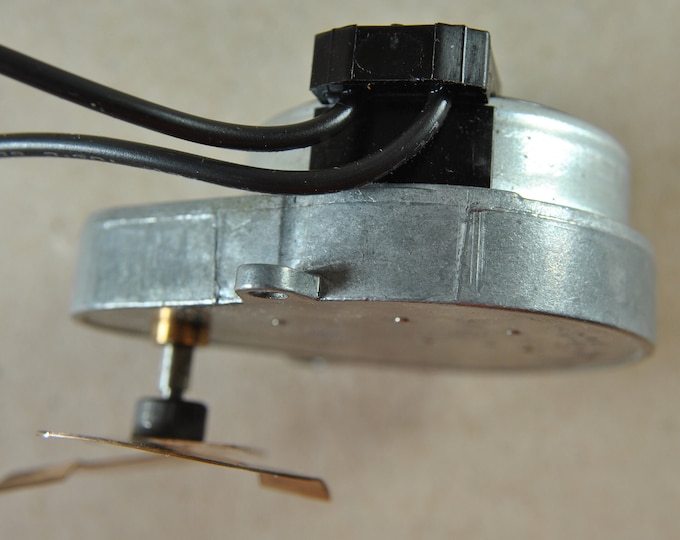 Autotrol Corporation Model 150 Permanent Magnet A/C Synchronous Gear ...