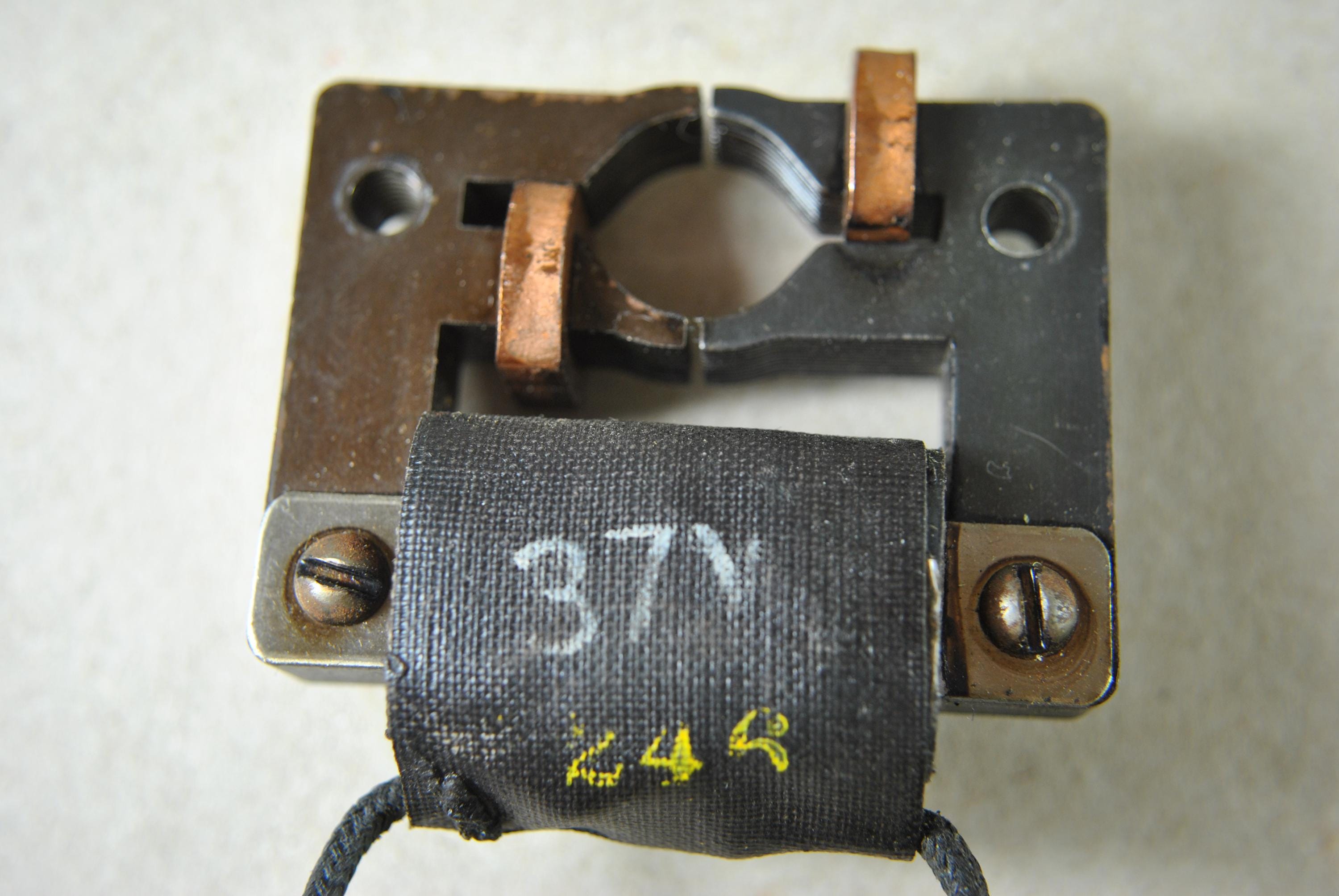 Telechron B Field Coil Assembly With Lead Style Power Connections ...