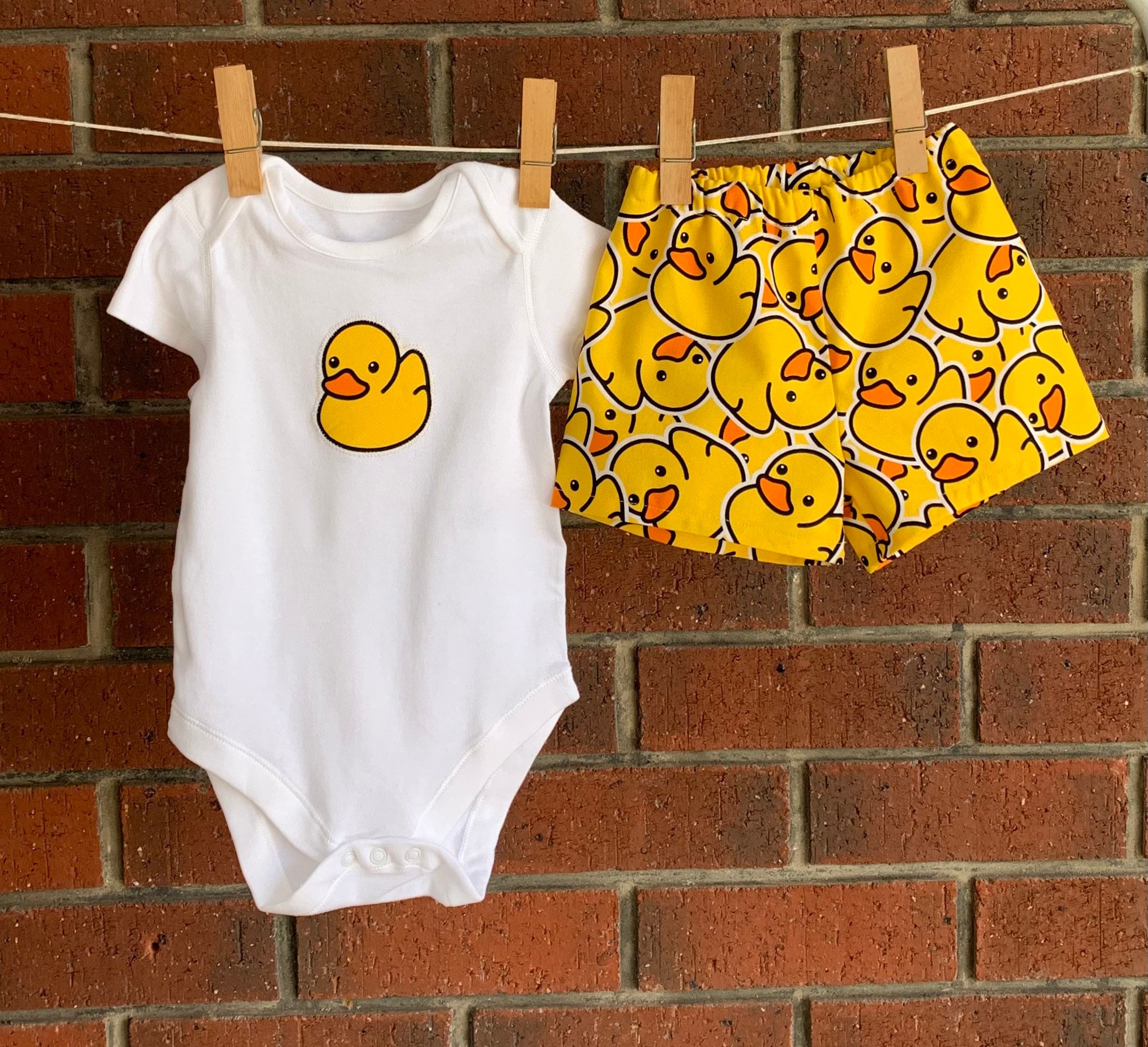 BOY GIRL BABY Duck Outfit in Yellow Baby Shower Gift Ideas - Etsy
