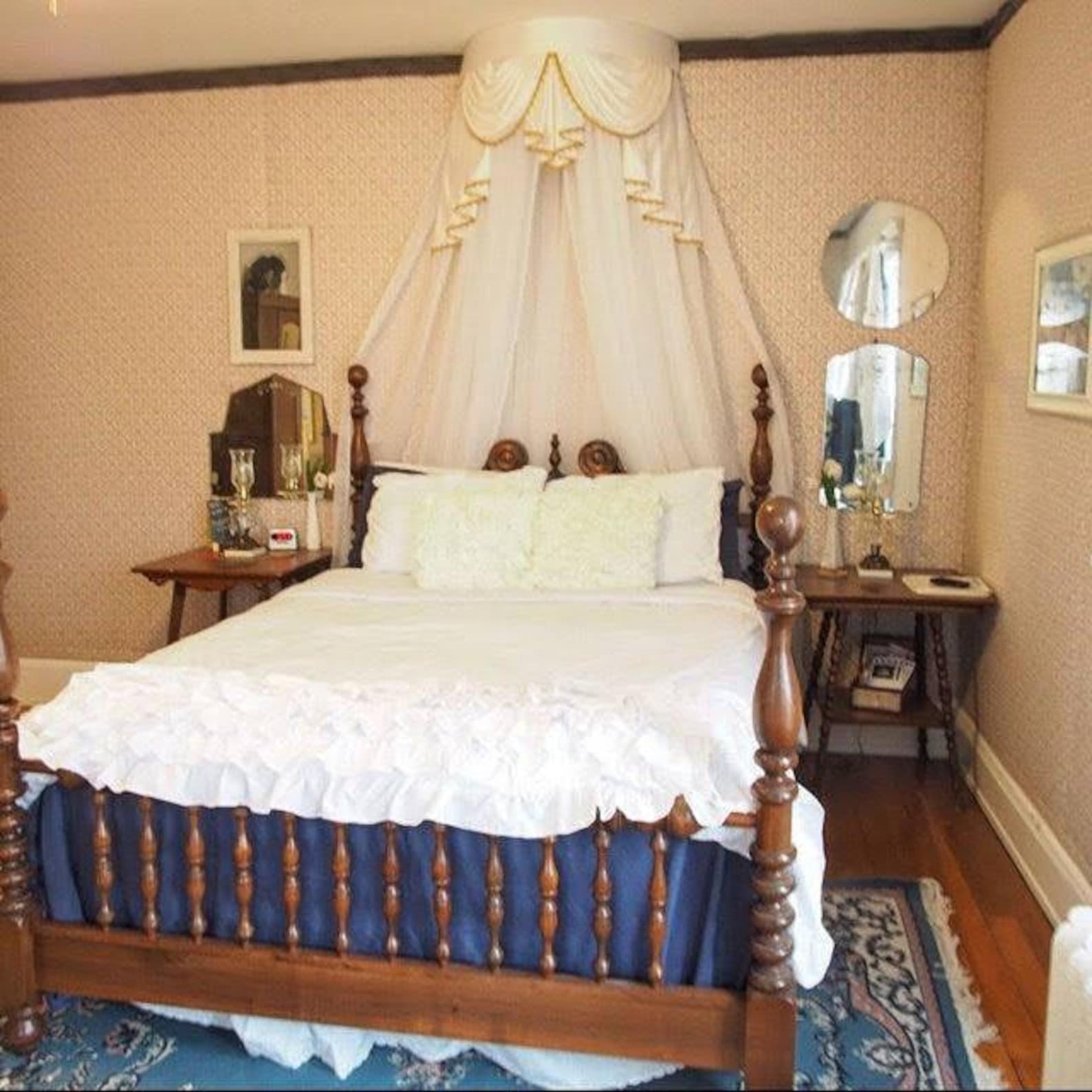 Elegant Crown Canopy W30 - Etsy