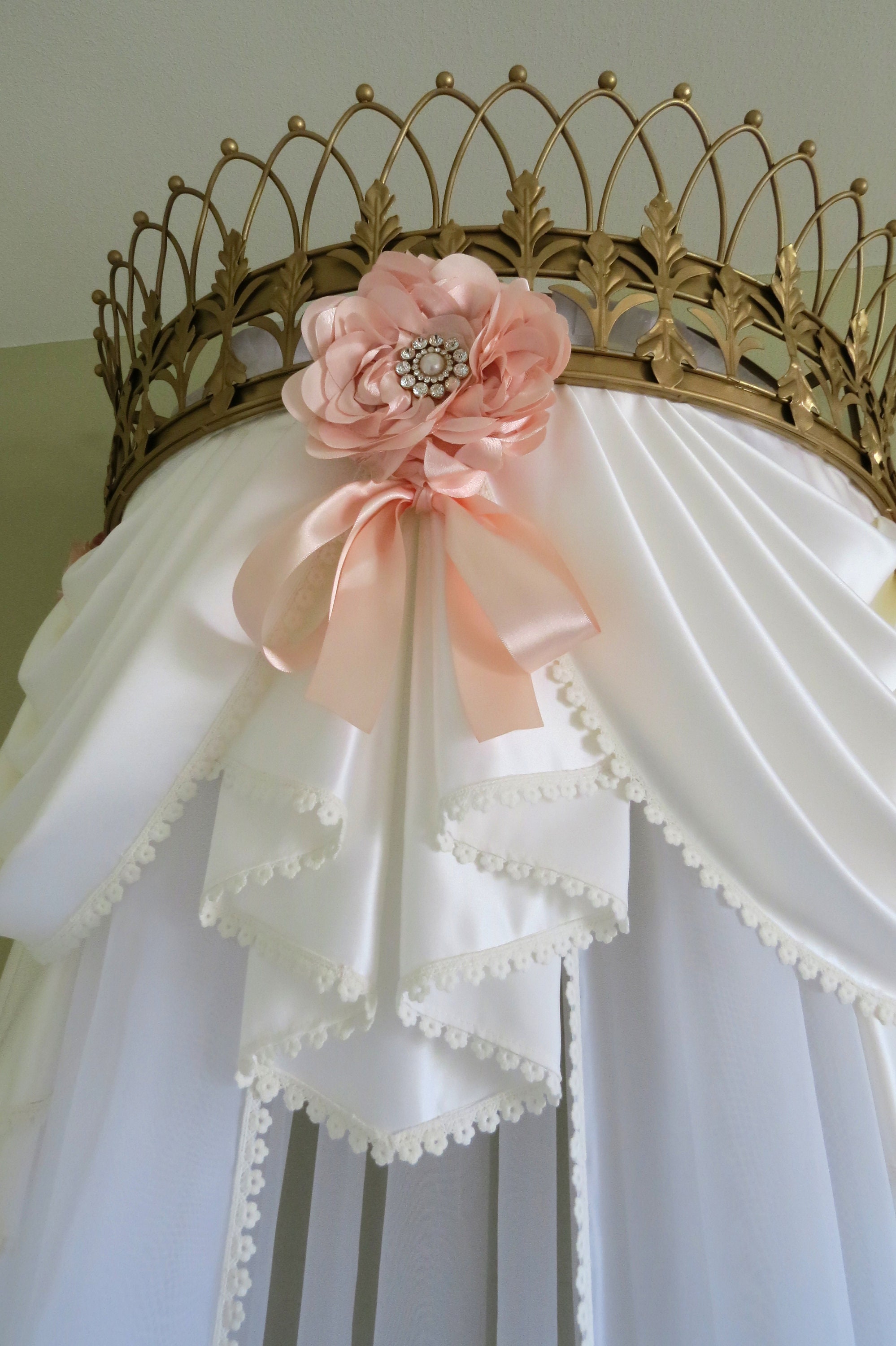 Gold Crown With Swag Valance and Curtains. - Etsy