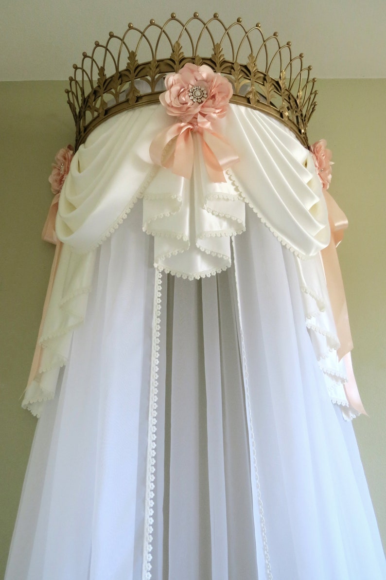 Gold Crown With Swag Valance and Curtains. - Etsy