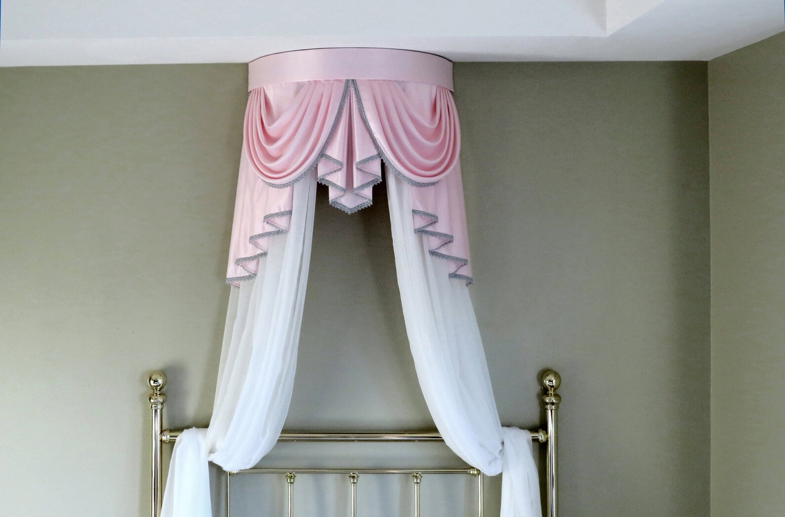 Pink Bed Crown Canopy. - Etsy Canada