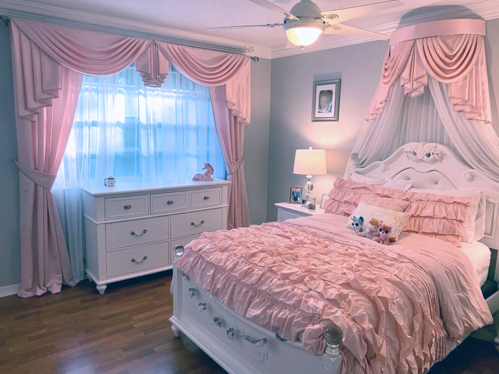 Triple swag bed crown canopy "Aphrodite" W45" — JuliesDecor