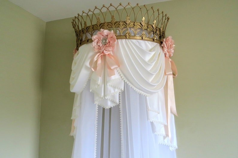 Gold Crown With Swag Valance and Curtains. - Etsy