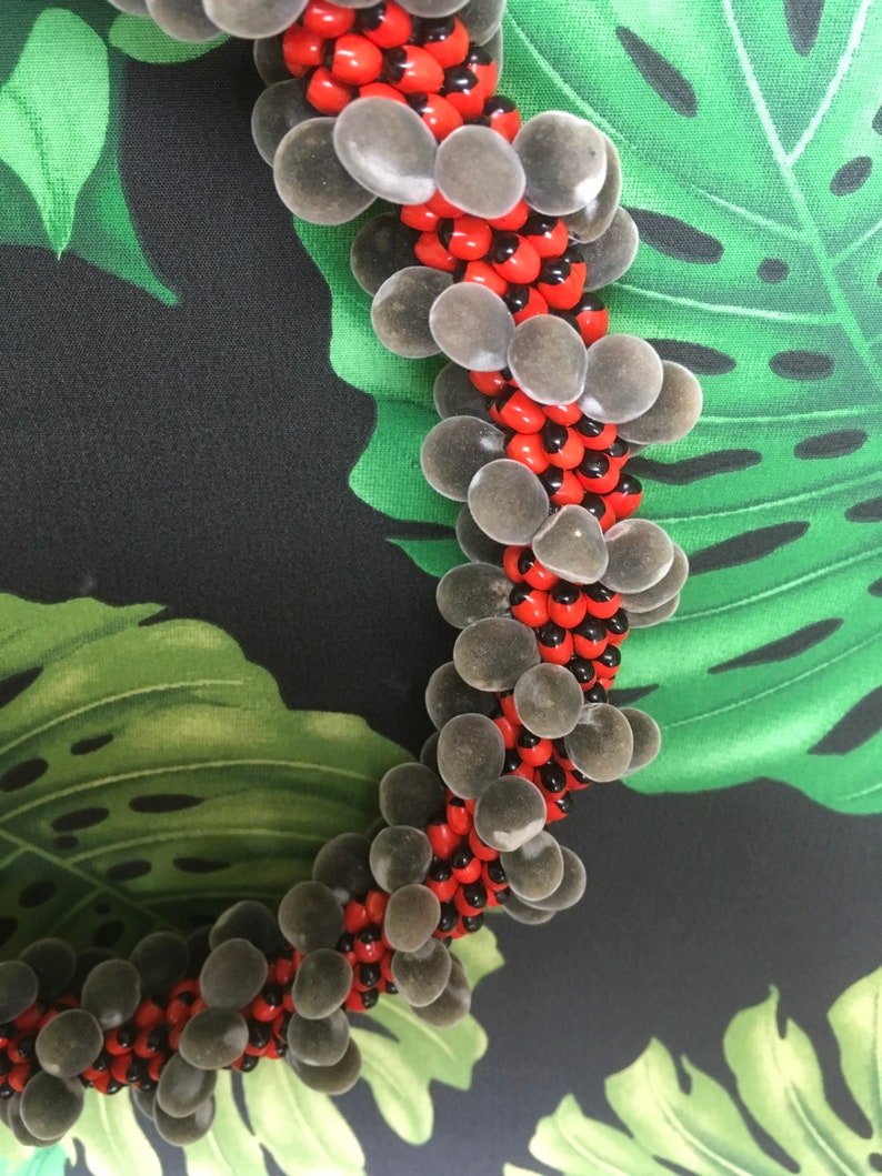 Hawaiian Seed Lei Hua Weleweka Pukiawe | Etsy