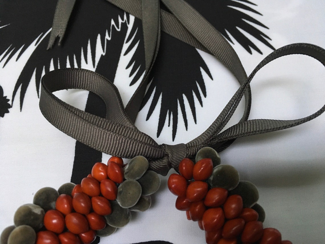 Hawaiian Ula'ula Mgambo Seed Lei - Etsy