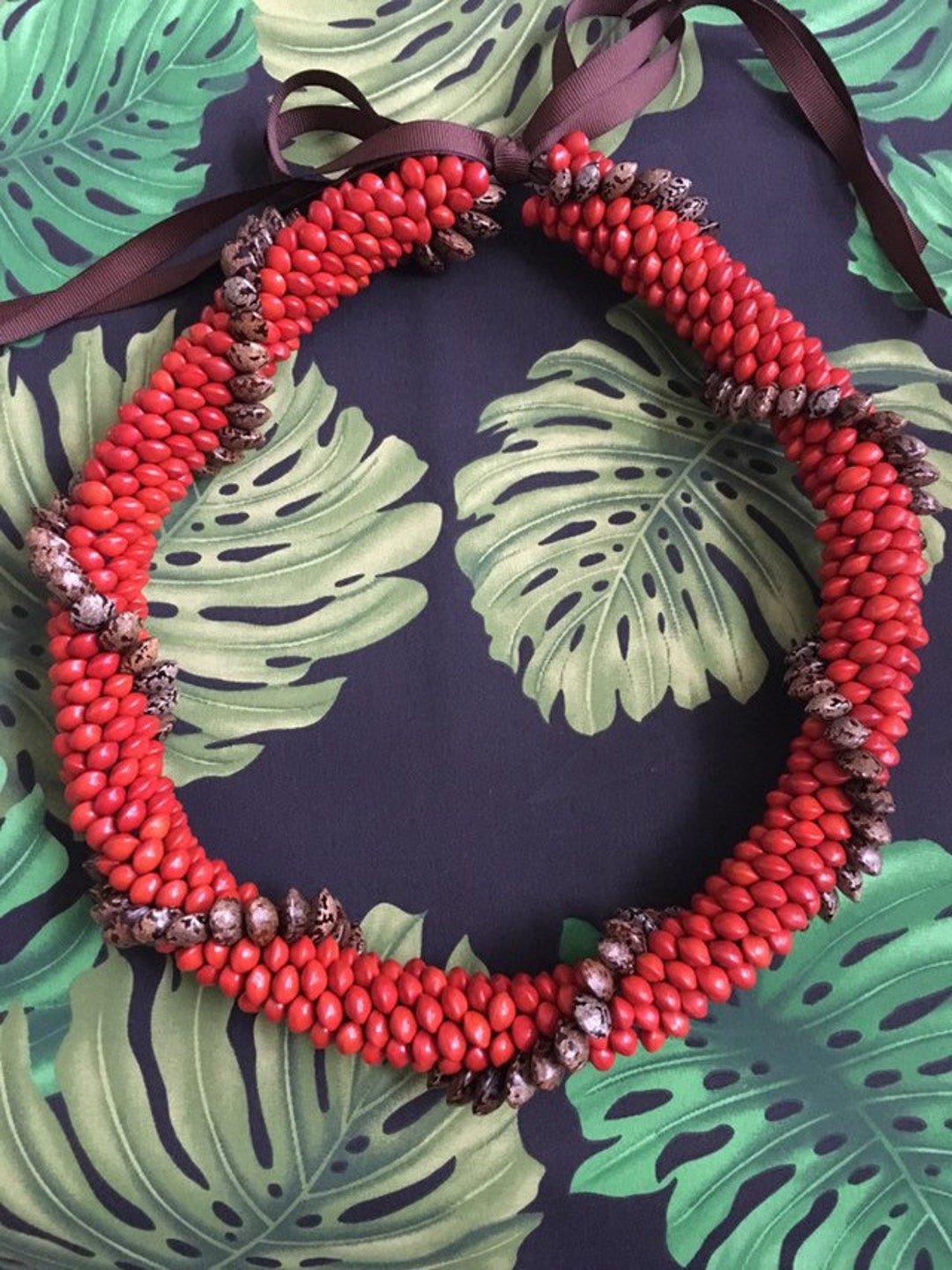 Hawaiian Ula'ula Turtleback Seed Lei - Etsy New Zealand