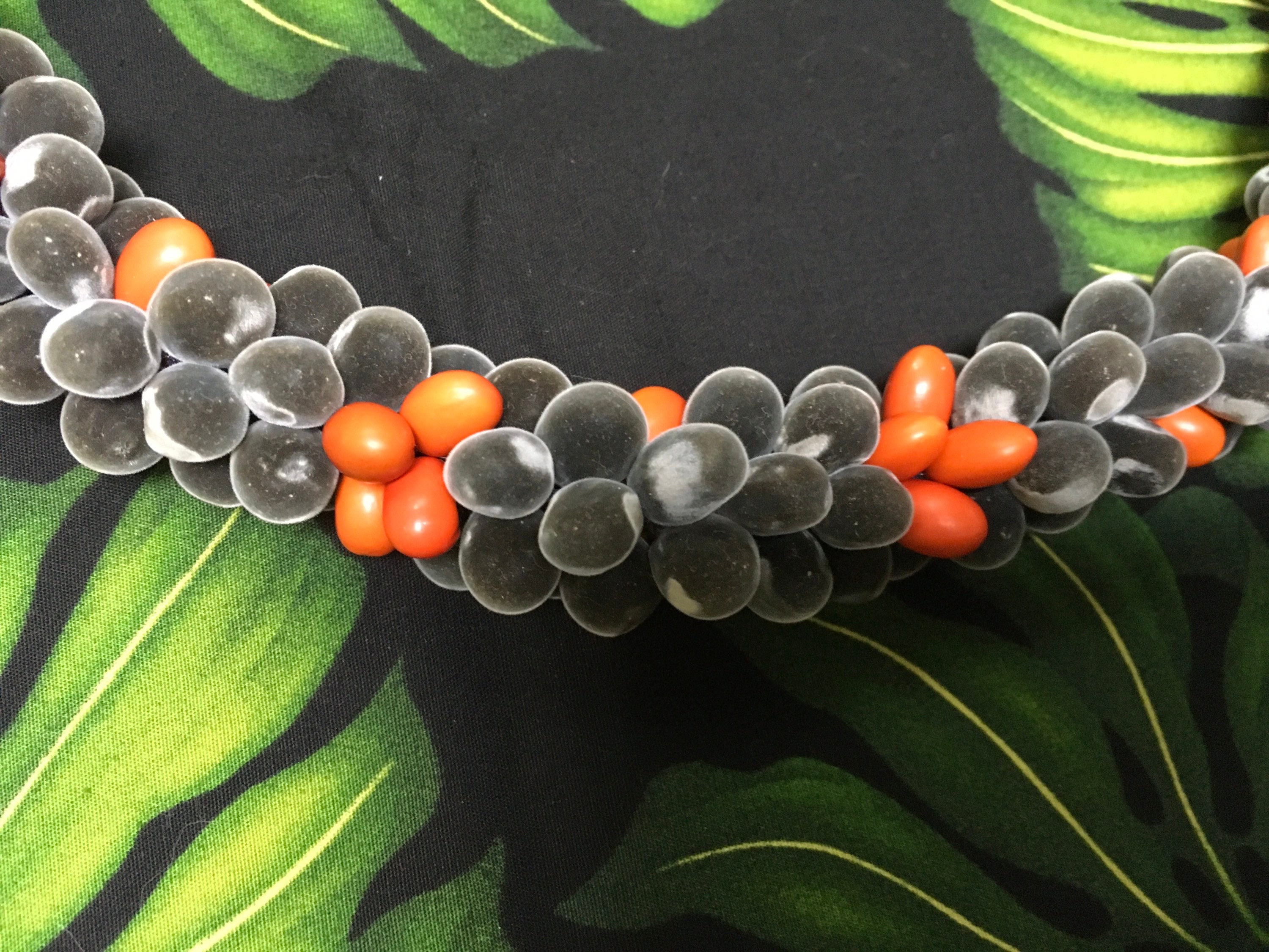 Mgambo ~ Wiliwili Seed Lei - Etsy