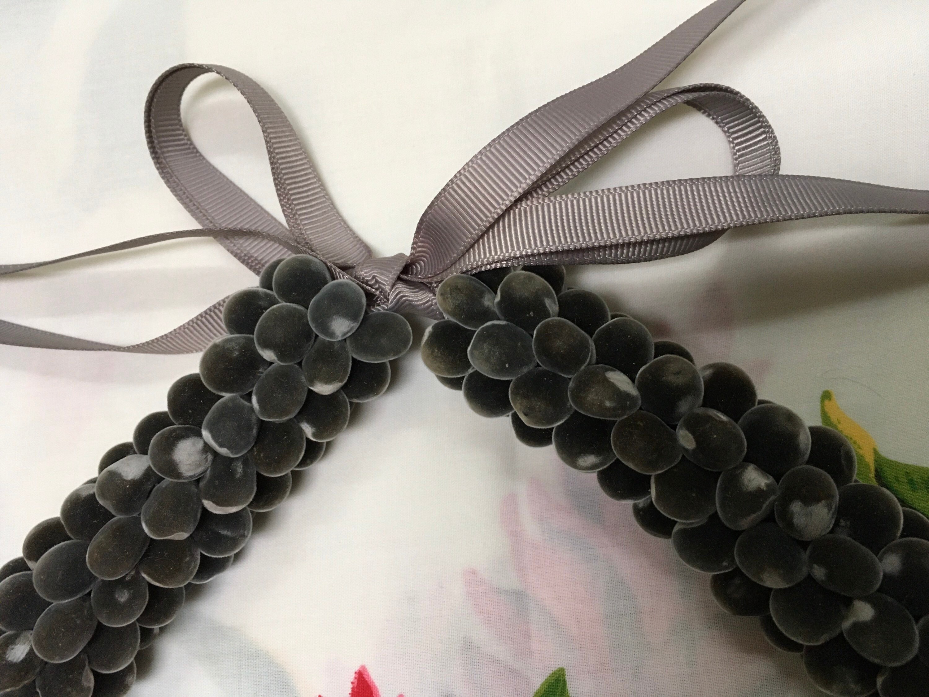 Hawaiian Mgambo Seed Lei - Etsy