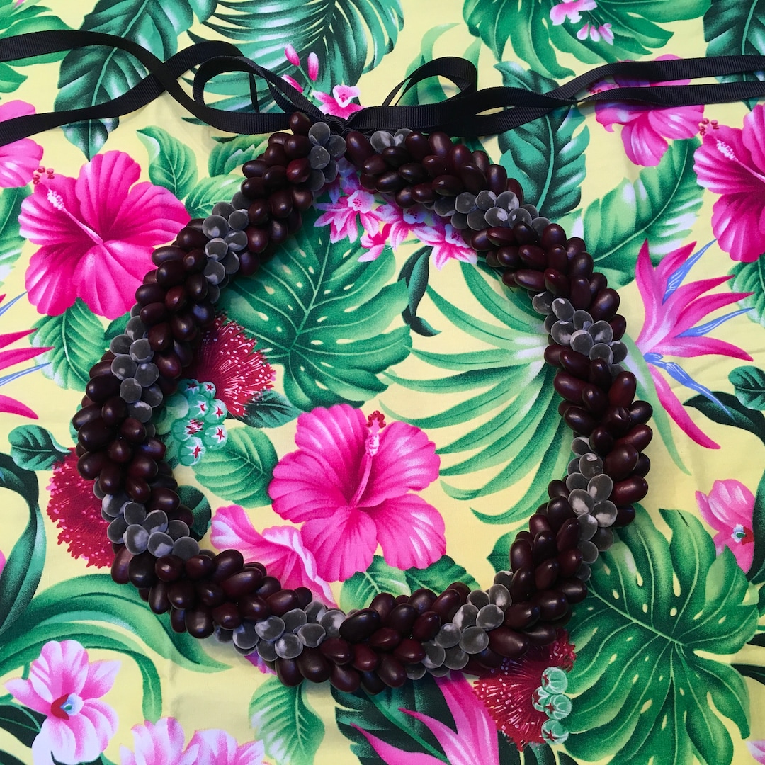Wiliwili ~ Mgambo Seed Lei - Etsy