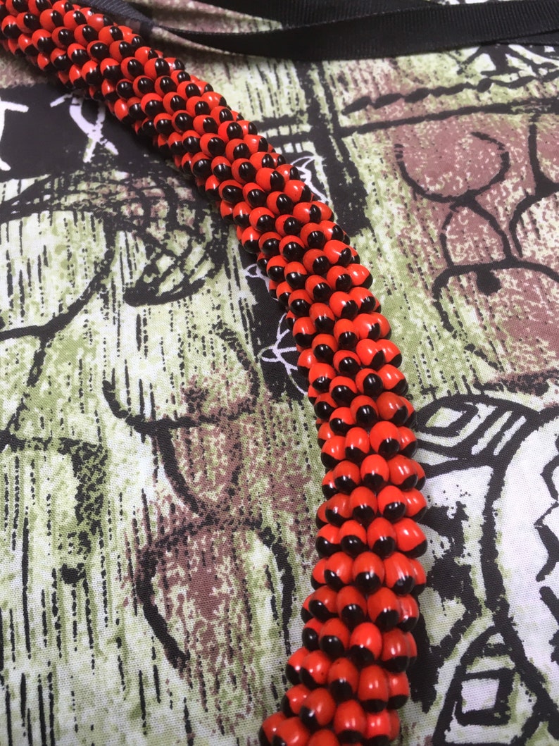 Hawaiian Seed Lei pukiawe Black Eyed Susan - Etsy