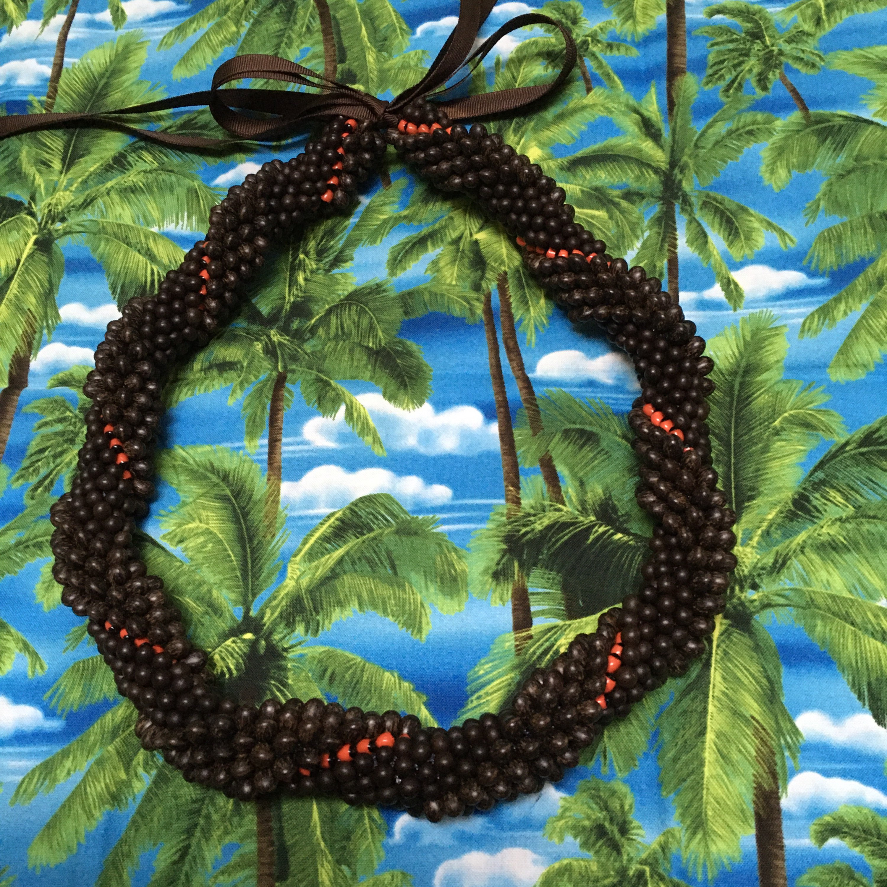 Ali’ipoe ~ Pua Kelekino ~ Pukiawe Seed Lei - Etsy