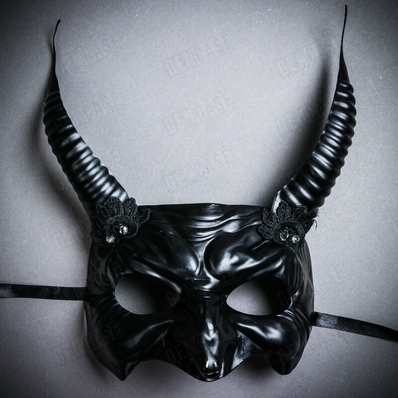 Black Masquerade - Etsy