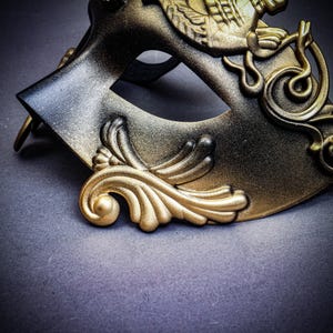Black Gold Venetian Men's Party Mask, Warrior Armor of God Costume Mask ...