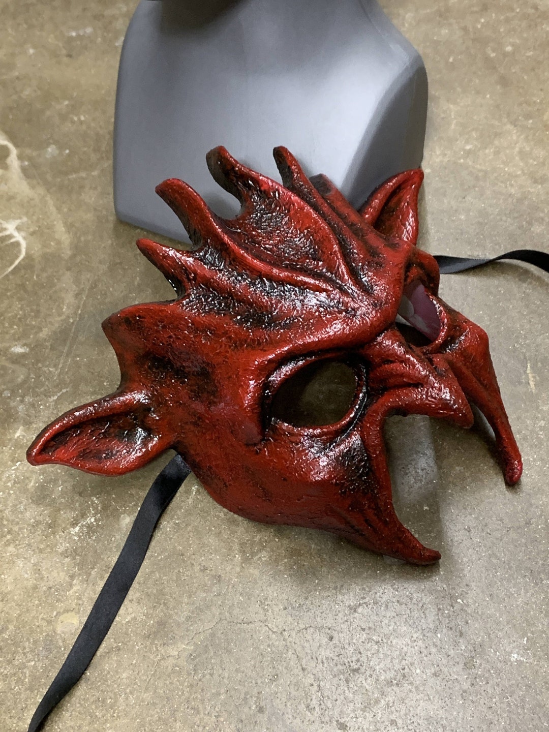 Demon Devil Satan Bloody Red Halloween Party Mask Devil Ram Horn Mask ...