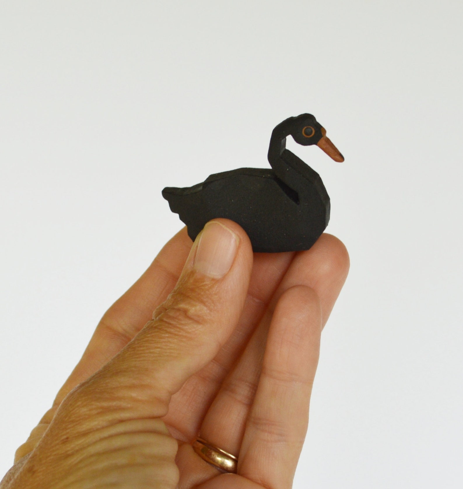 Hand Carved Wooden Noah's Ark Animals Skunk, Ducks, Raccoon's, Black ...