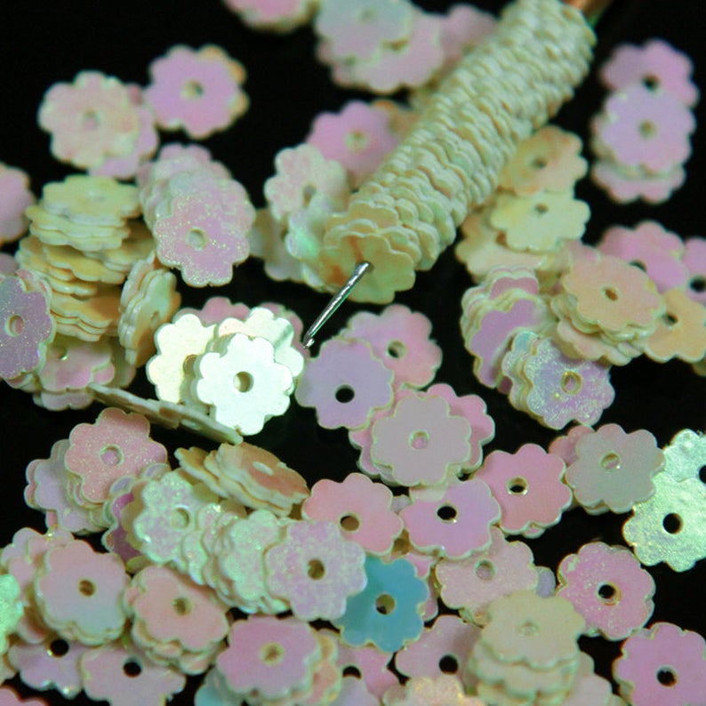 5MM Flower Shape Sequins Strand 1400 - Etsy