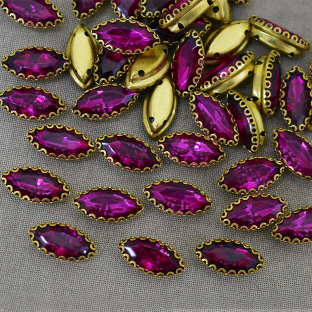 25 Pieces, Magenta Color Sew on Glass Crystal Stone/rhinestones Crystal ...